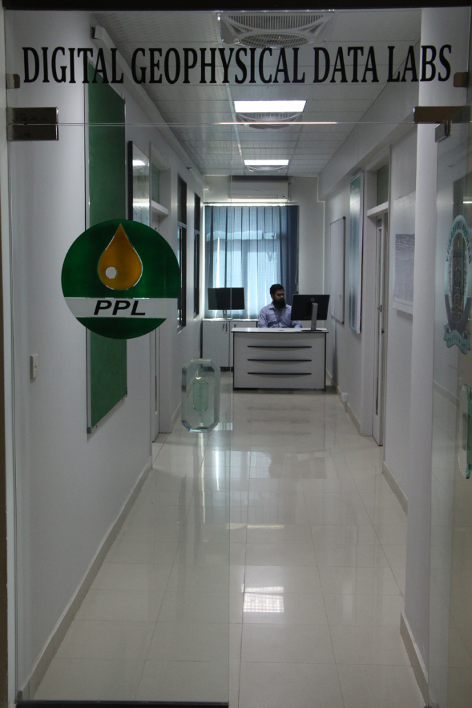 Geophysics Lab – Bahria University